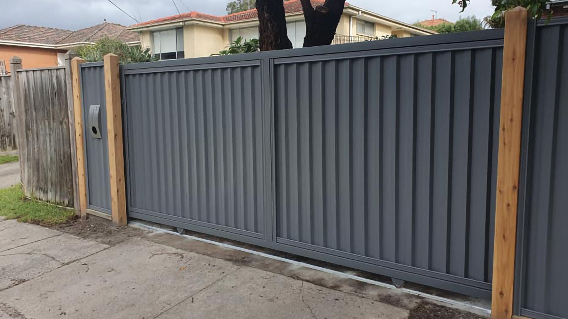 Colorbond - Mannat Blinds & Shutters